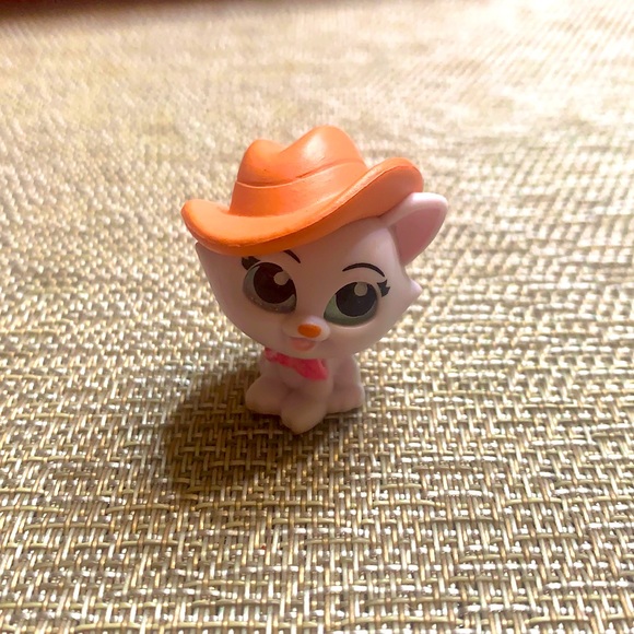 Disney | Toys | Disney Doorables Marie From The Aristocats | Poshmark